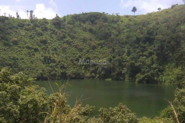 A la découverte du Lac Baleng à Bafoussam- Maresa voyage