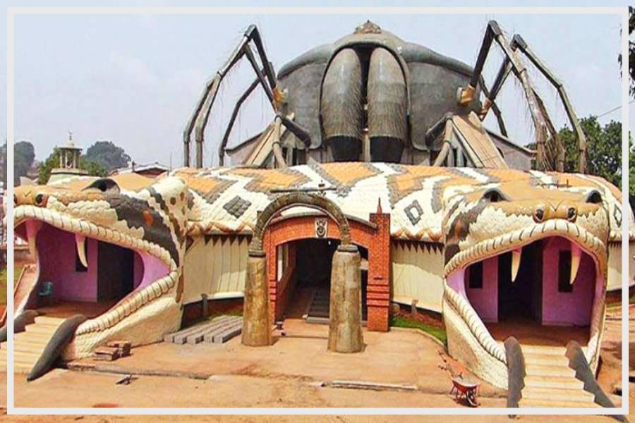 Visit the town of Foumban and its riches - Maresa voyage